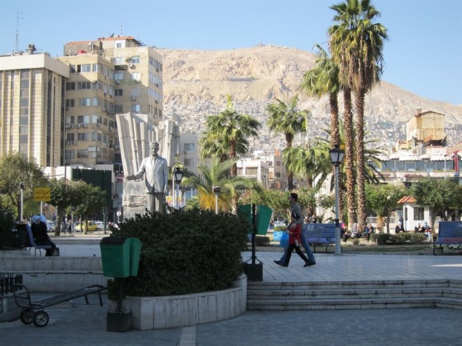 Why Syria Is not Next . . . so far [With Arabic Translation]