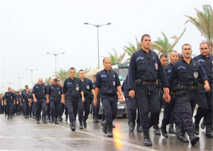 « Hamel dégage ! » : Les policiers algériens et les fissures de l'ordre